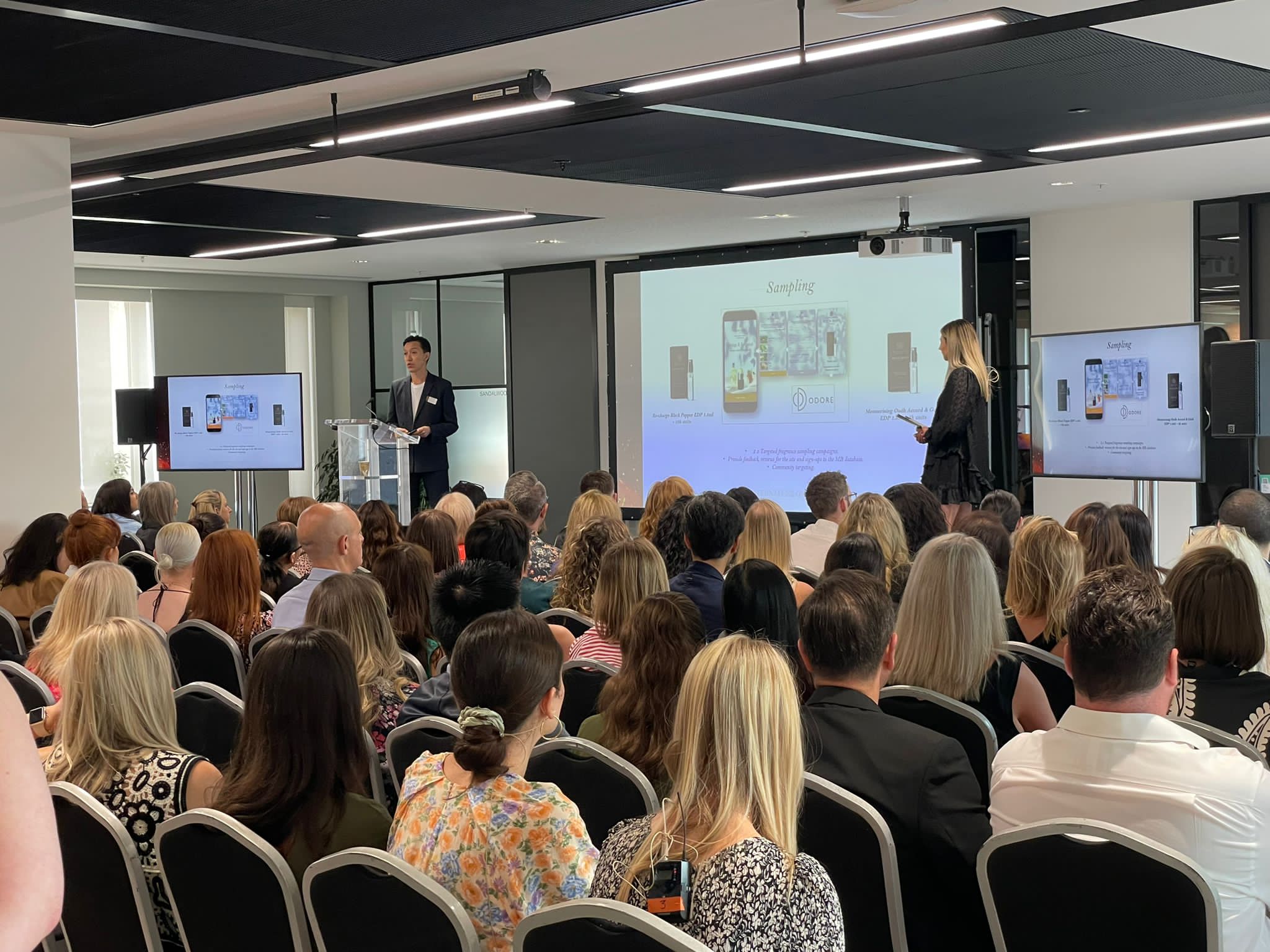 Lectern & Autocue System Hire in London | The Live Box Productions